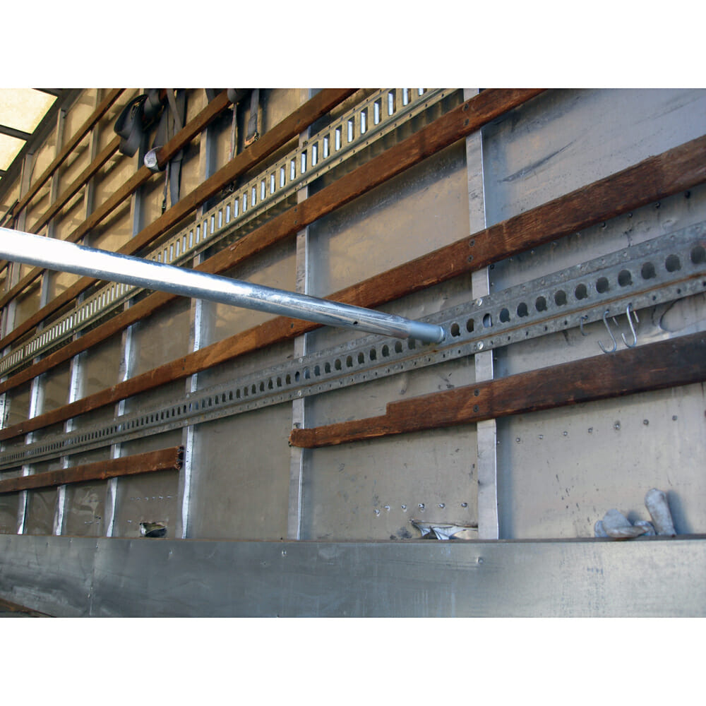 ROUND SHORING BAR WITH 1" PLUG - CTS Cargo Tie-Down Specialty